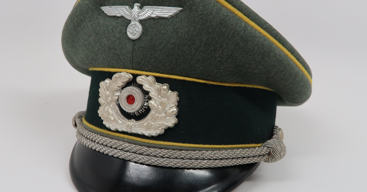 Heer Cavalry Officer Visor Cap by Erel - Wehrmacht-Militaria