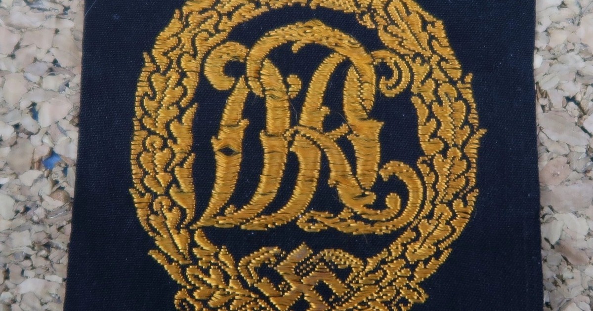 Cloth DRL Badge in Bronze