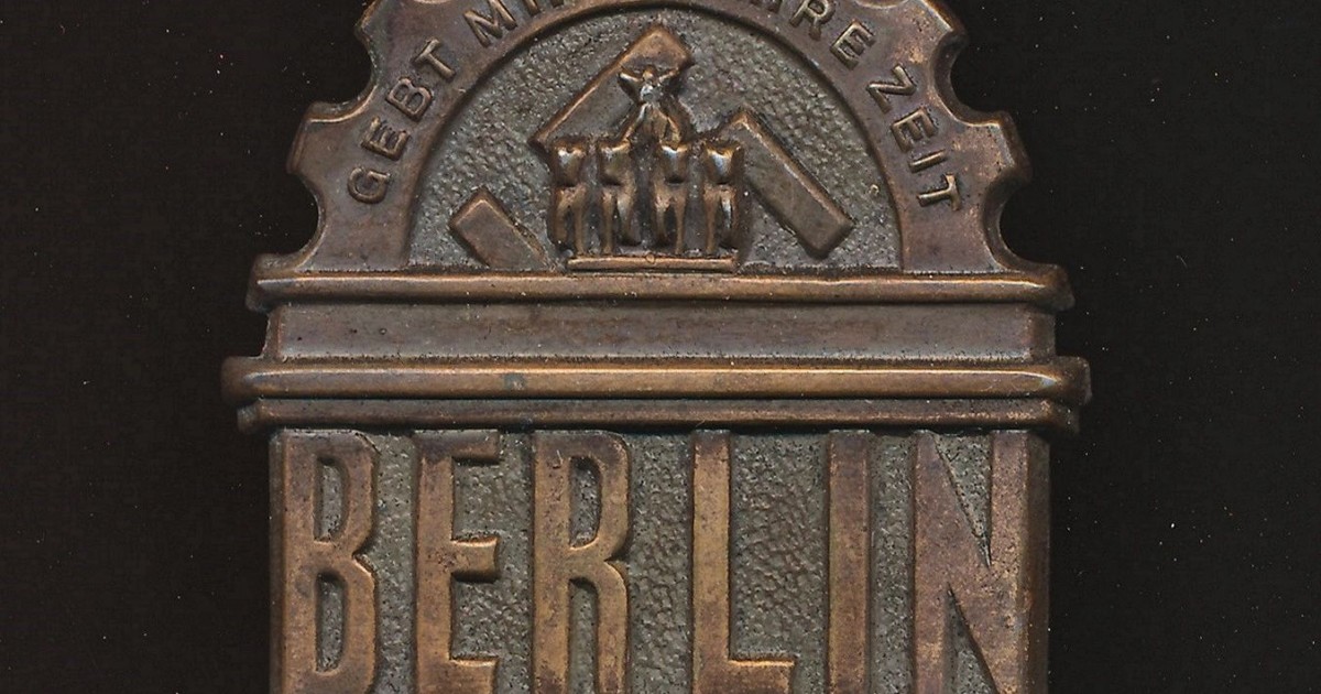 Gebt Mir 4 Jahre Zeit Berlin Tinnie gebt-mir-4-jahre-zeit-berlin-tinnie