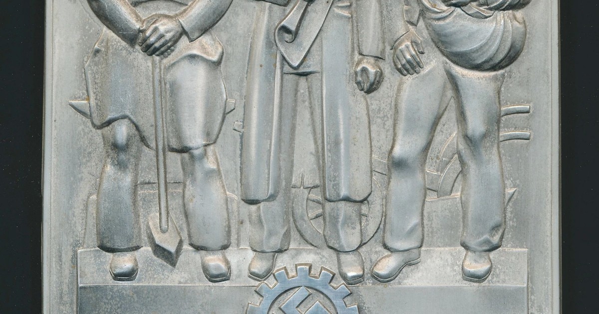 SOLD - DAF Service Plaque