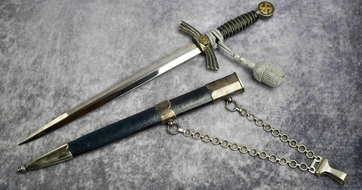 SOLD - First Pattern Luftwaffe Dagger by Puma