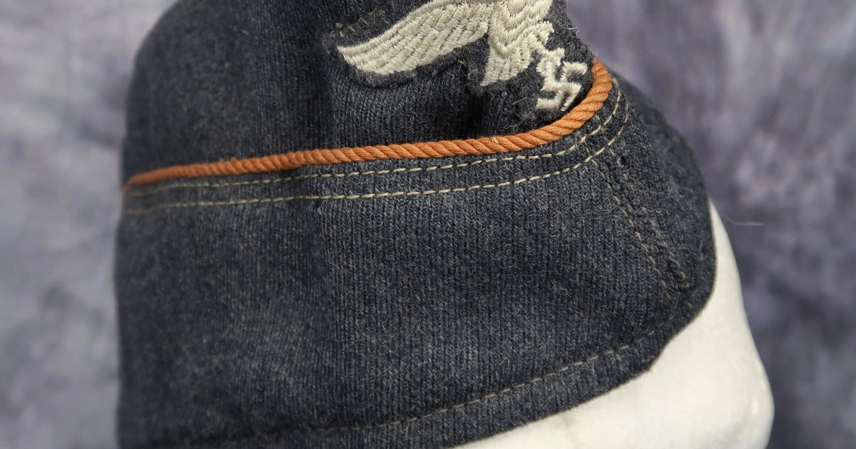 SOLD - Luftwaffe Nachrichten helferin cap