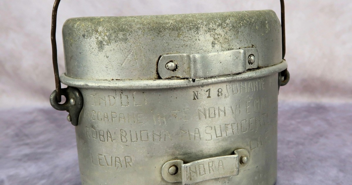 SOLD - WW2 Italian Mess Kit with Trench Art