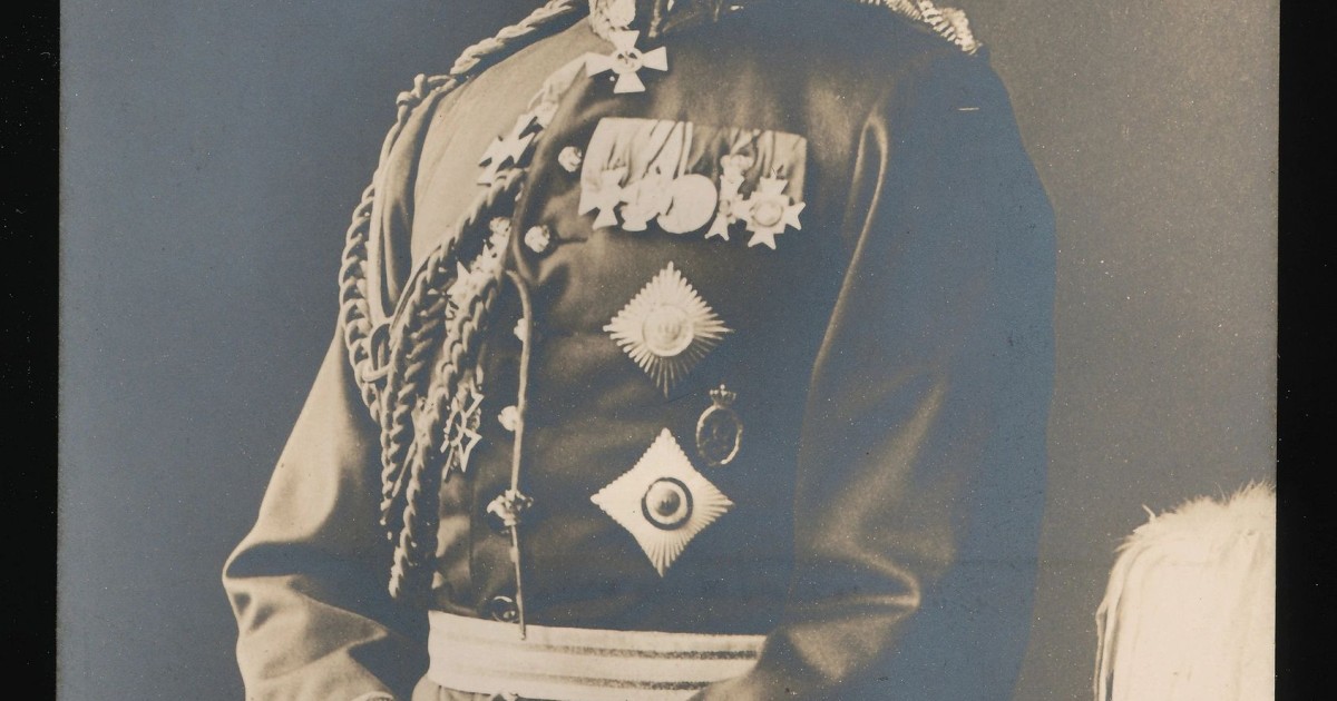 authentic signed postcard of WW1 era General Ernst von Oven