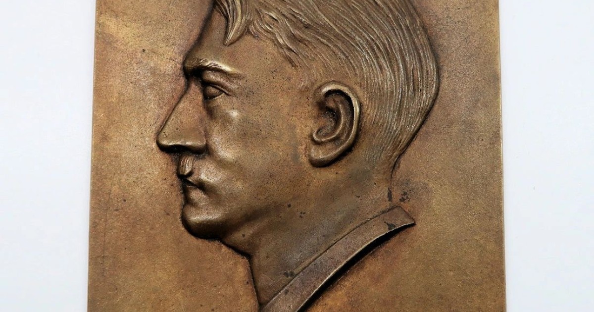 bronze Adolf Hitler wall plaque