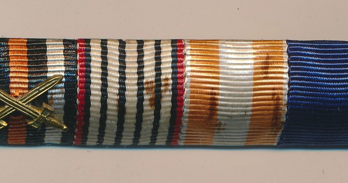 6 Place WW1/WW2 Ribbon Bar