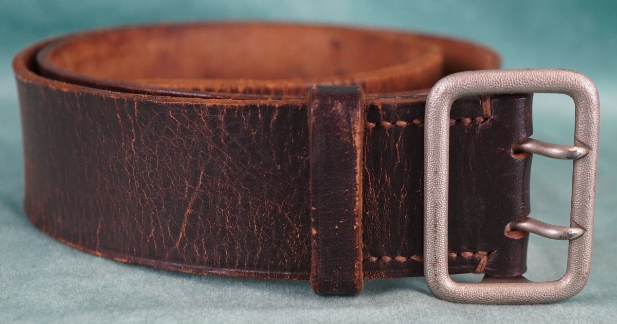 Double Claw Political Officer's Belt & Buckle