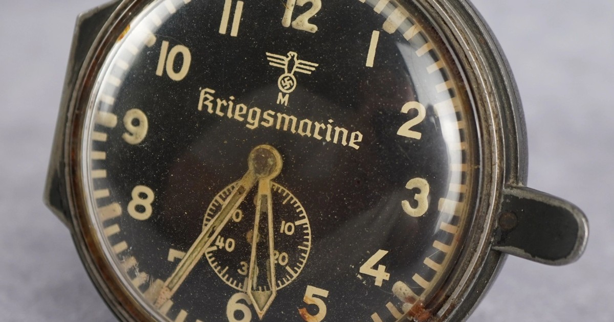 Kriegsmarine Bakelite Clock