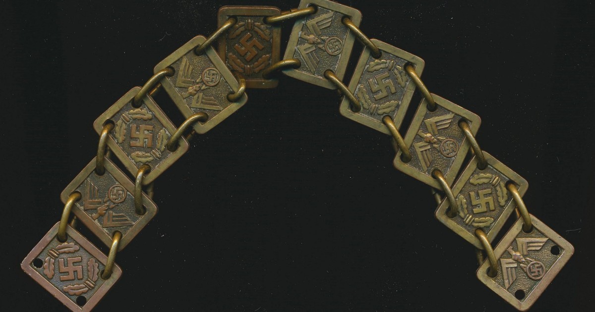 NSDAP Standard Bearer Gorget Chain